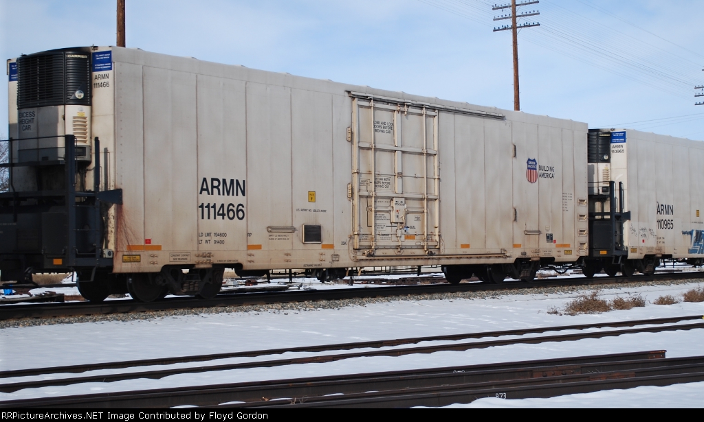 ARMN 111466 on Produce Railexpress